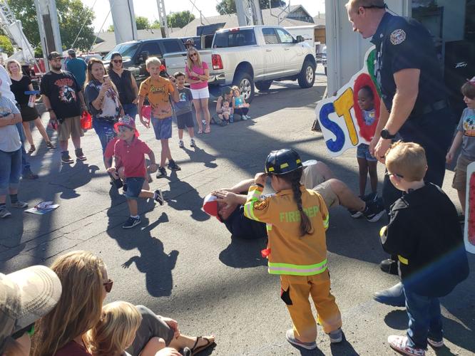 Public visits the firehouse | News | appeal-democrat.com