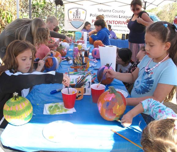 Packed crowds at Corning Olive Festival, Car Show | Corning Observer ...