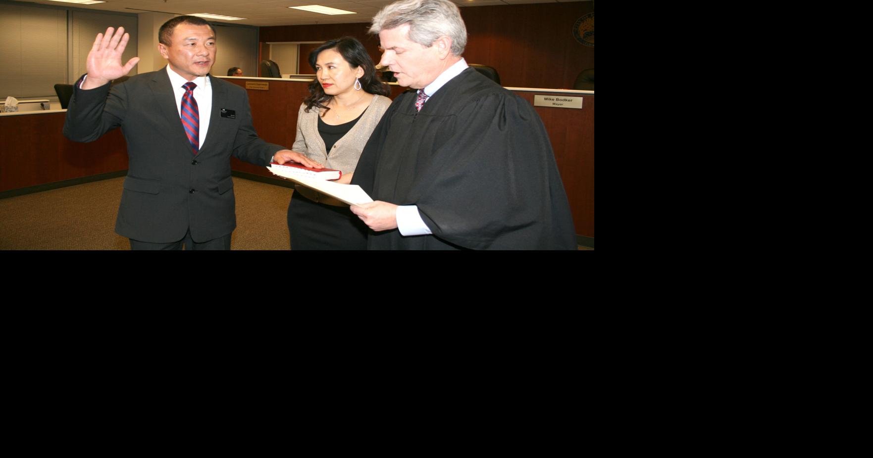 Councilman Jay Lin takes oath of office | News | appenmedia.com