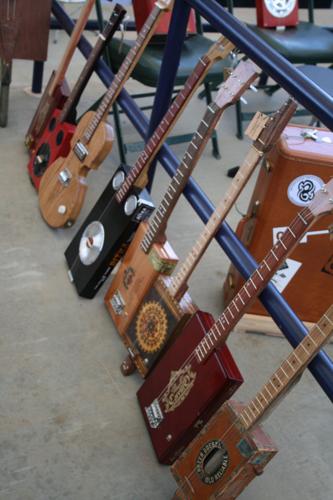 Artist combines music with recycling | Archives | appenmedia.com