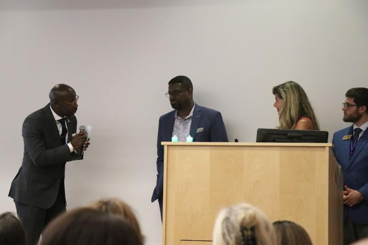 Photos: Election issues create stir at Fulton County town hall | Photo ...