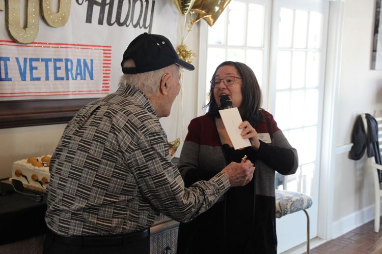 Dunwoody mayor, community honor 100-year-old WW II veteran | Dunwoody ...