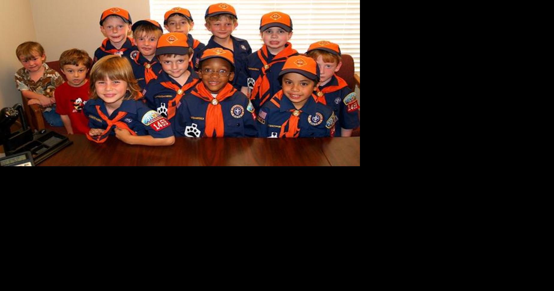 Milton Cub Scouts learn about communications | Archives | appenmedia.com