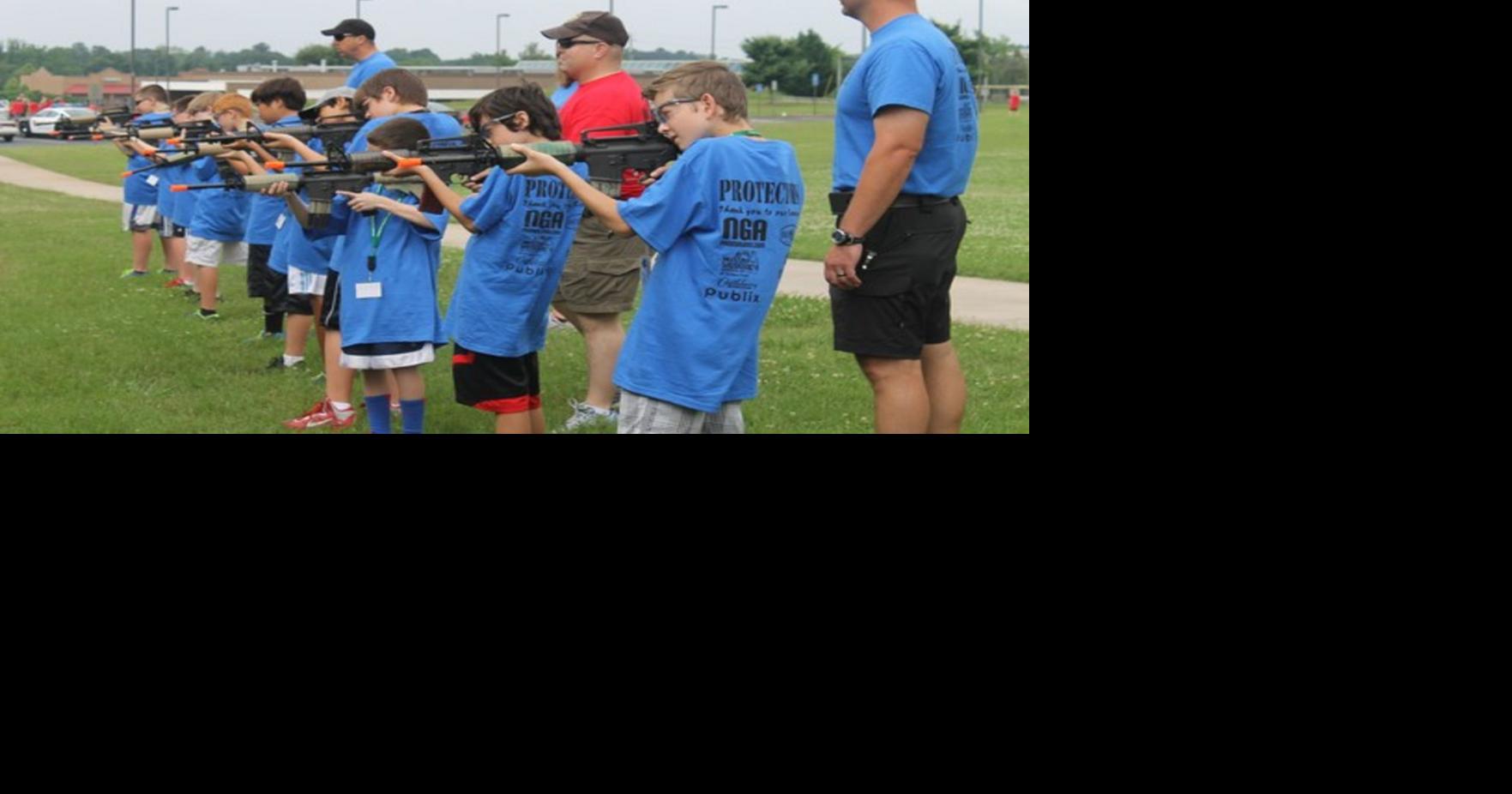 Junior academy teaches police skills | News | appenmedia.com