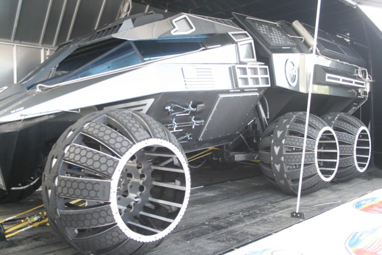 futuristic mars rover