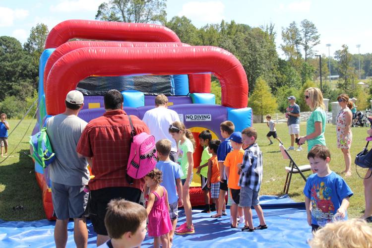 Families come out to play at Fowler Park | Archives | appenmedia.com