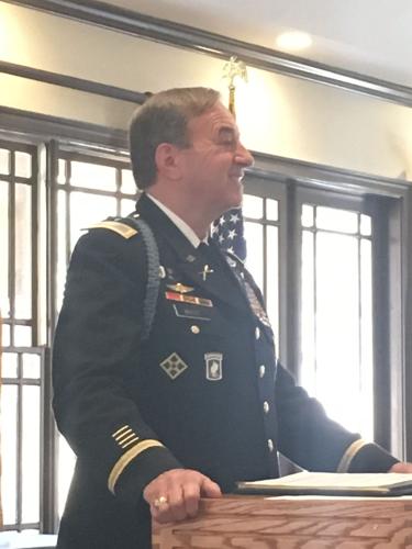 Retired colonel speaks to chamber about honoring veterans | Community ...