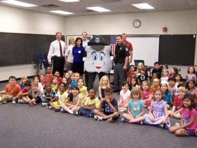 Leadership Johns Creek teaches safety | Archives | appenmedia.com