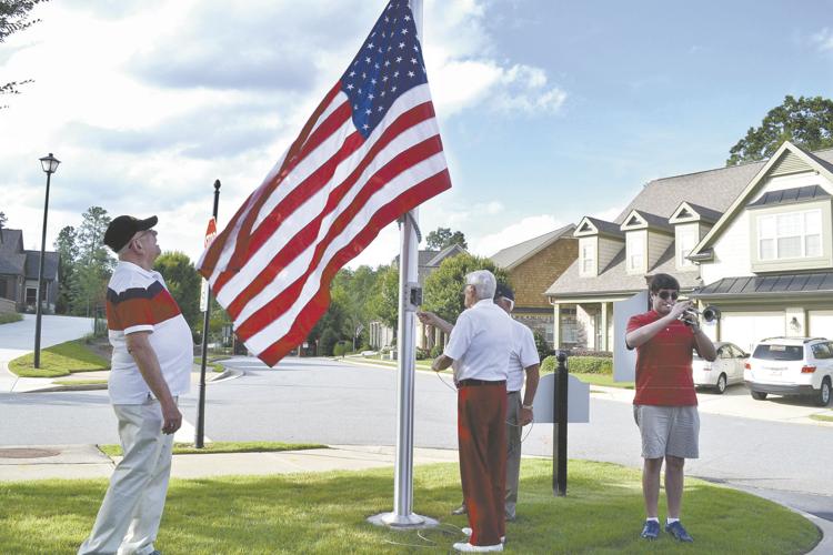 Brookhaven residents honor 4th of July, vets | Archives | appenmedia.com