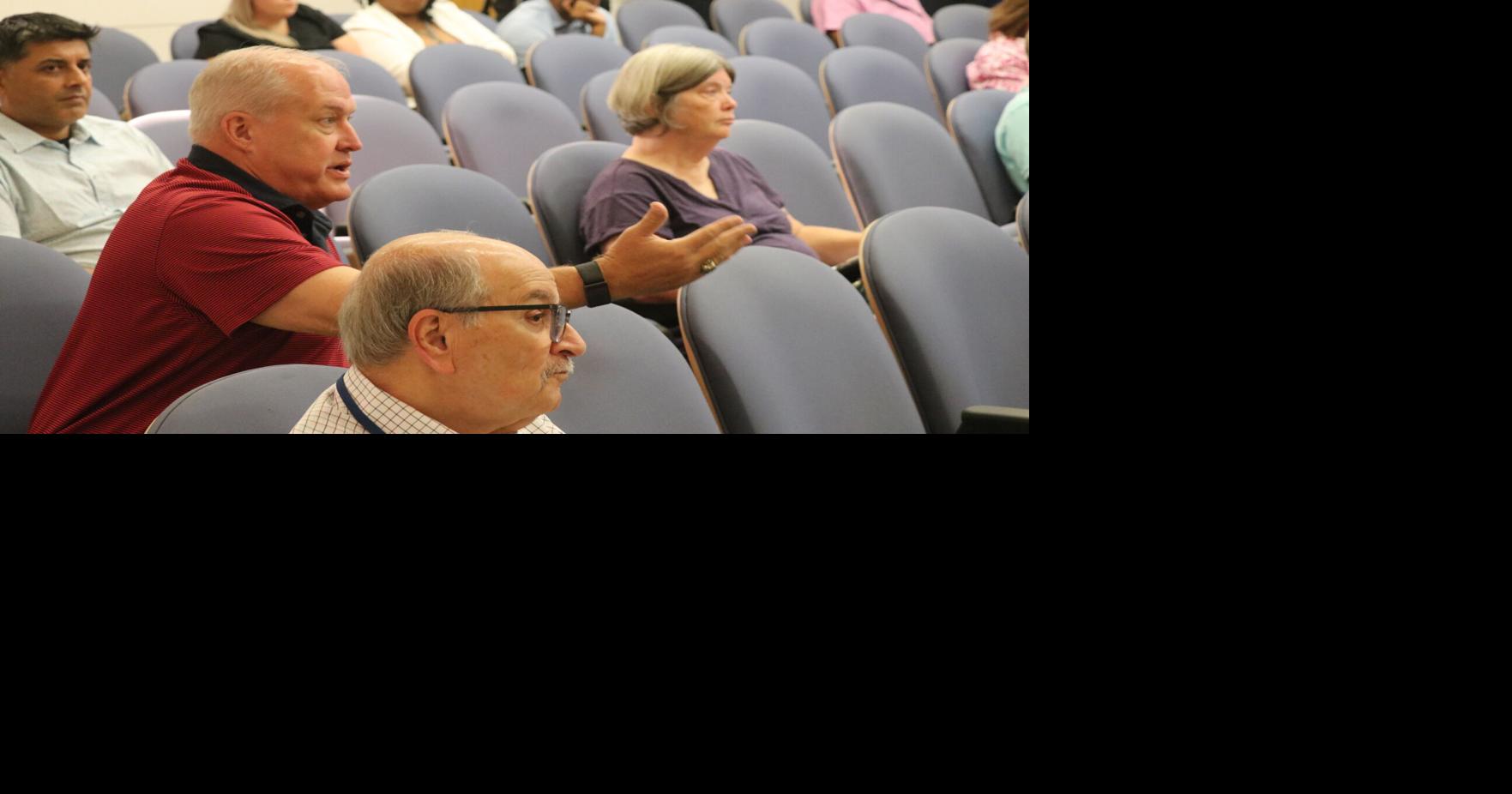 Bridget Thorne hosts elections talk at Fulton County town hall | News ...