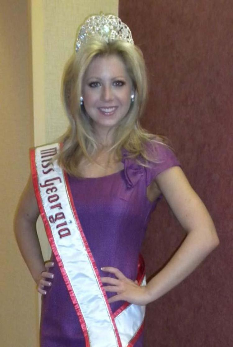 Johns Creek teenager named National American Miss GA | News ...