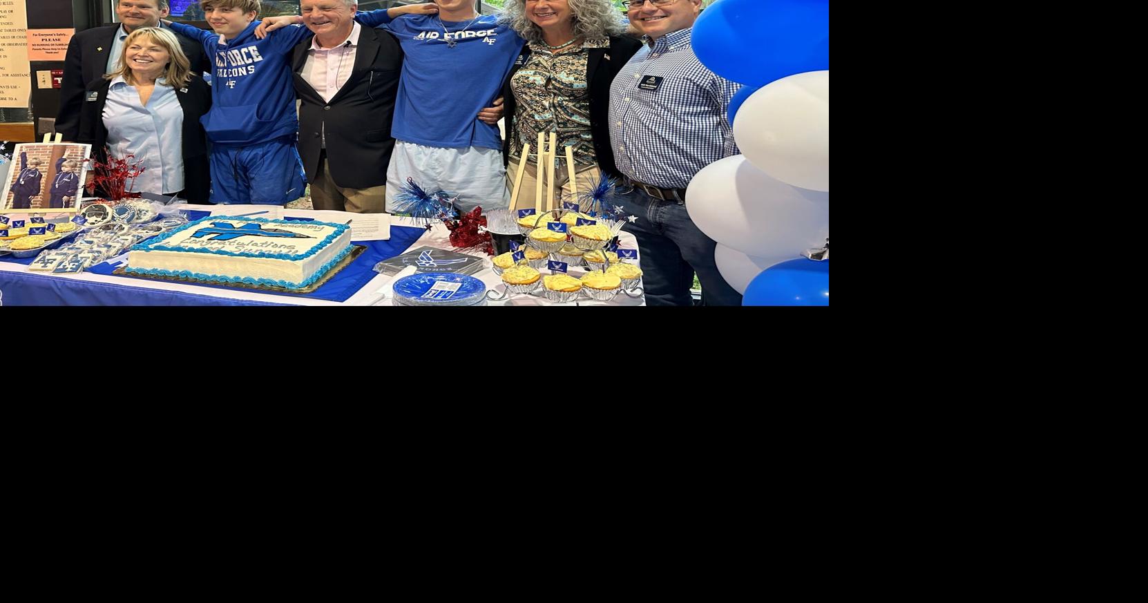 Two Roswell gymnasts head to Air Force Academy | Sports | appenmedia.com