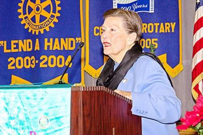 Cinema great has seen it all: Roswell resident Edith Ivey regales ...