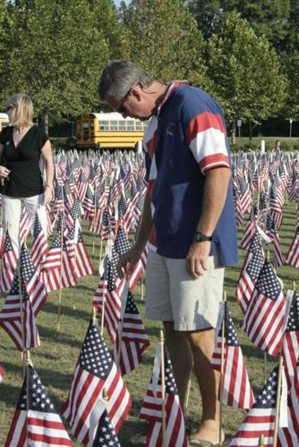 Honoring the flags of the fallen | Archives | appenmedia.com