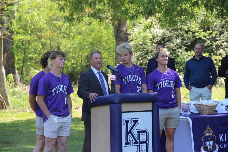 Baseball legend pitches in for new King’s Ridge field | Alpharetta and ...