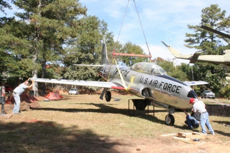 Legion installs jet fighter | News | appenmedia.com