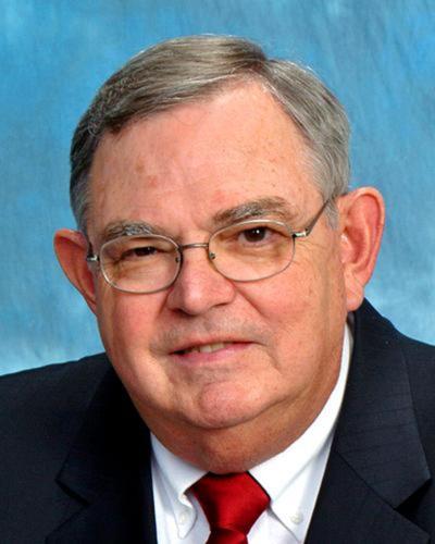 Forsyth's Chance files suit for job | News | appenmedia.com