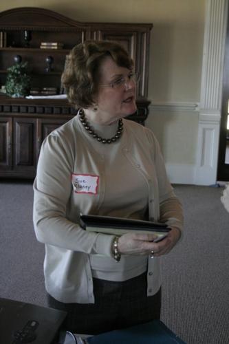 Milton moms get parenting advice | Archives | appenmedia.com
