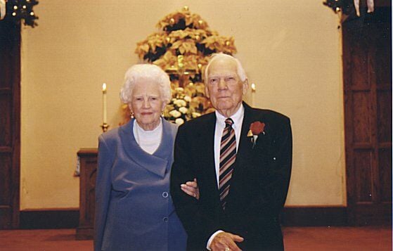 Opinion: 395th Signal Company reunited for gathering at Newsom home ...