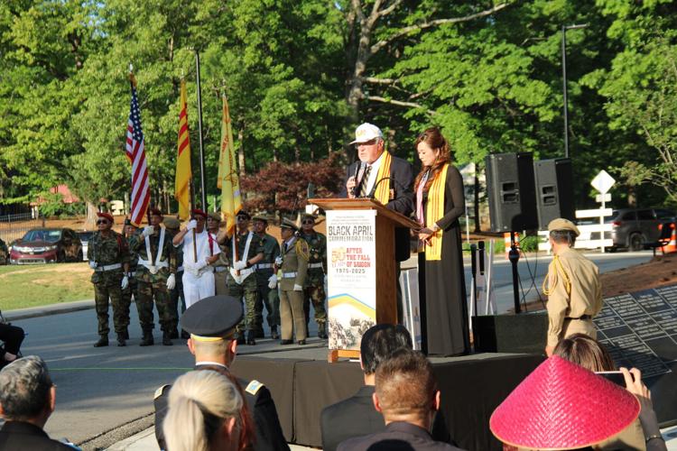 South Vietnamese, U.S. veterans commemorate 1975 fall of Saigon at ...