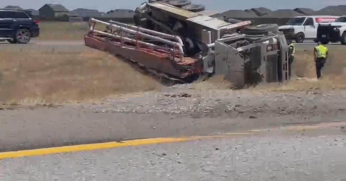 Traffic Alert Semi Truck Roll Over On I 182 News