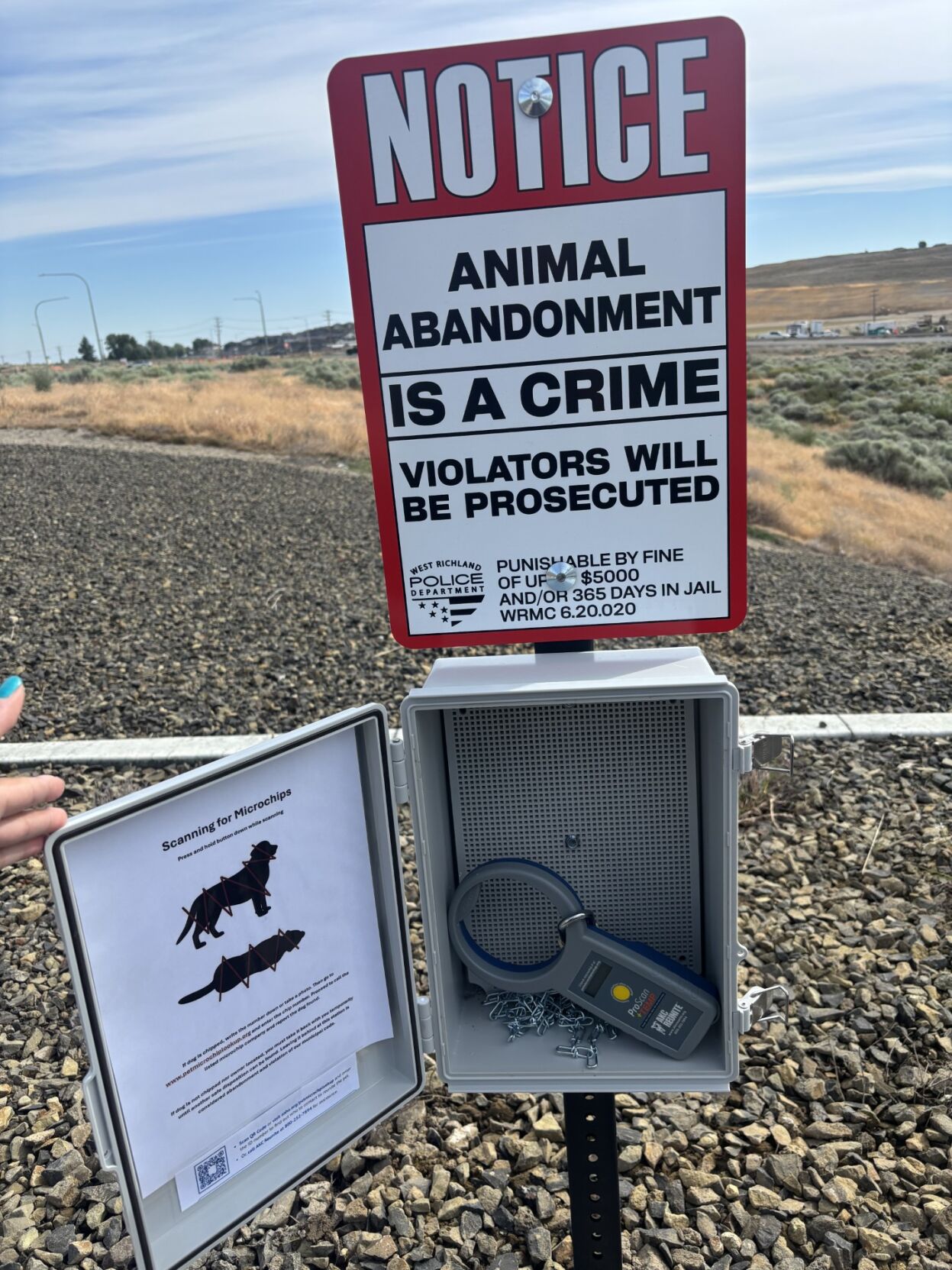 West Richland police establish microchip scanning station to help ...