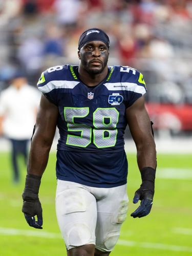 Sep 25, 2025; Glendale, Arizona, USA; Seattle Seahawks linebacker ...