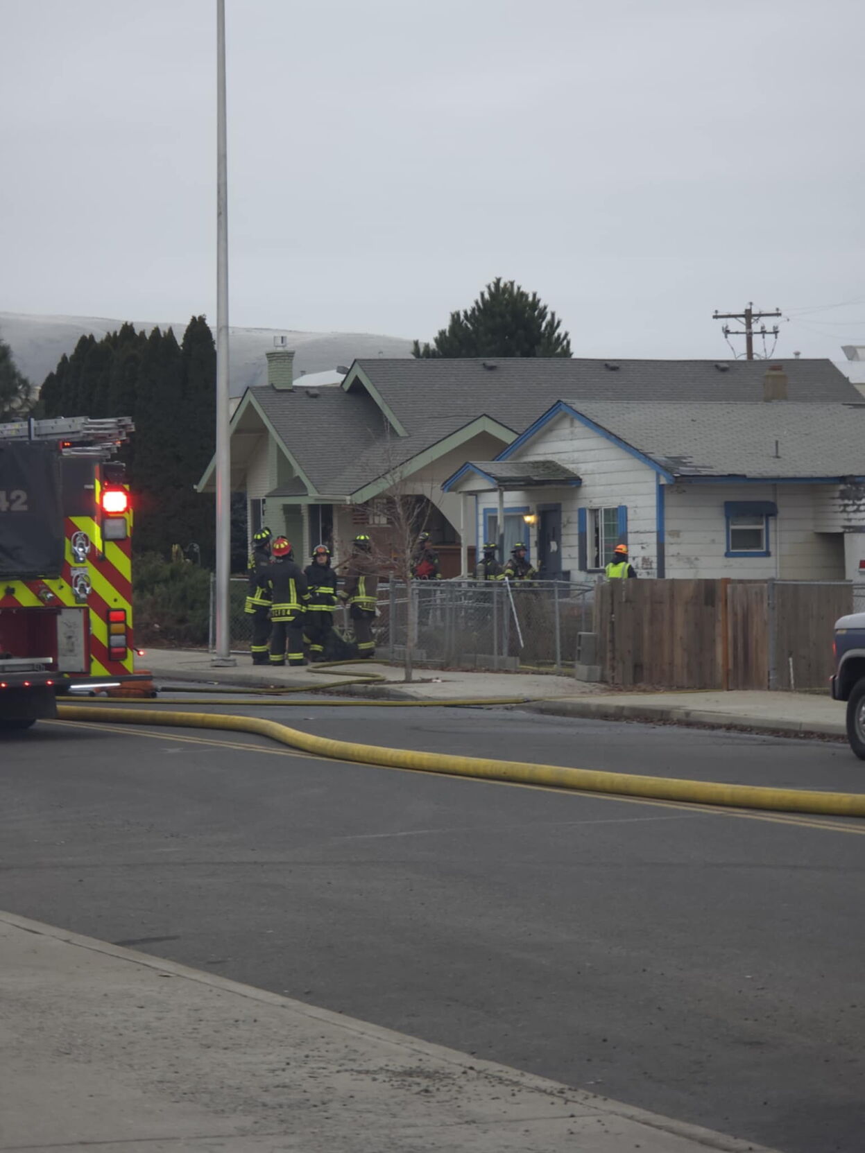 Emergency officials issue evacuation order for Moxee house fire | News ...