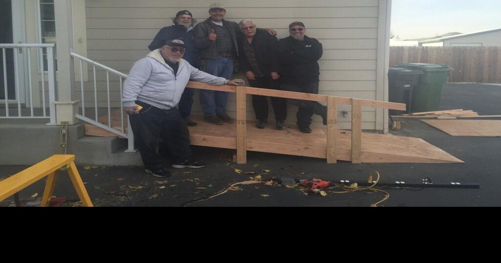 Local Veterans Build Wheelchair Ramp For Fellow Veteran They Have Never ...