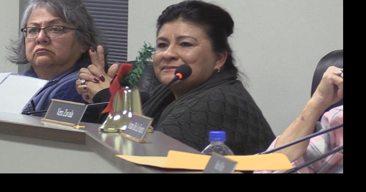 'You just ruined Mabton' | Residents push mayor for answers on policing ...