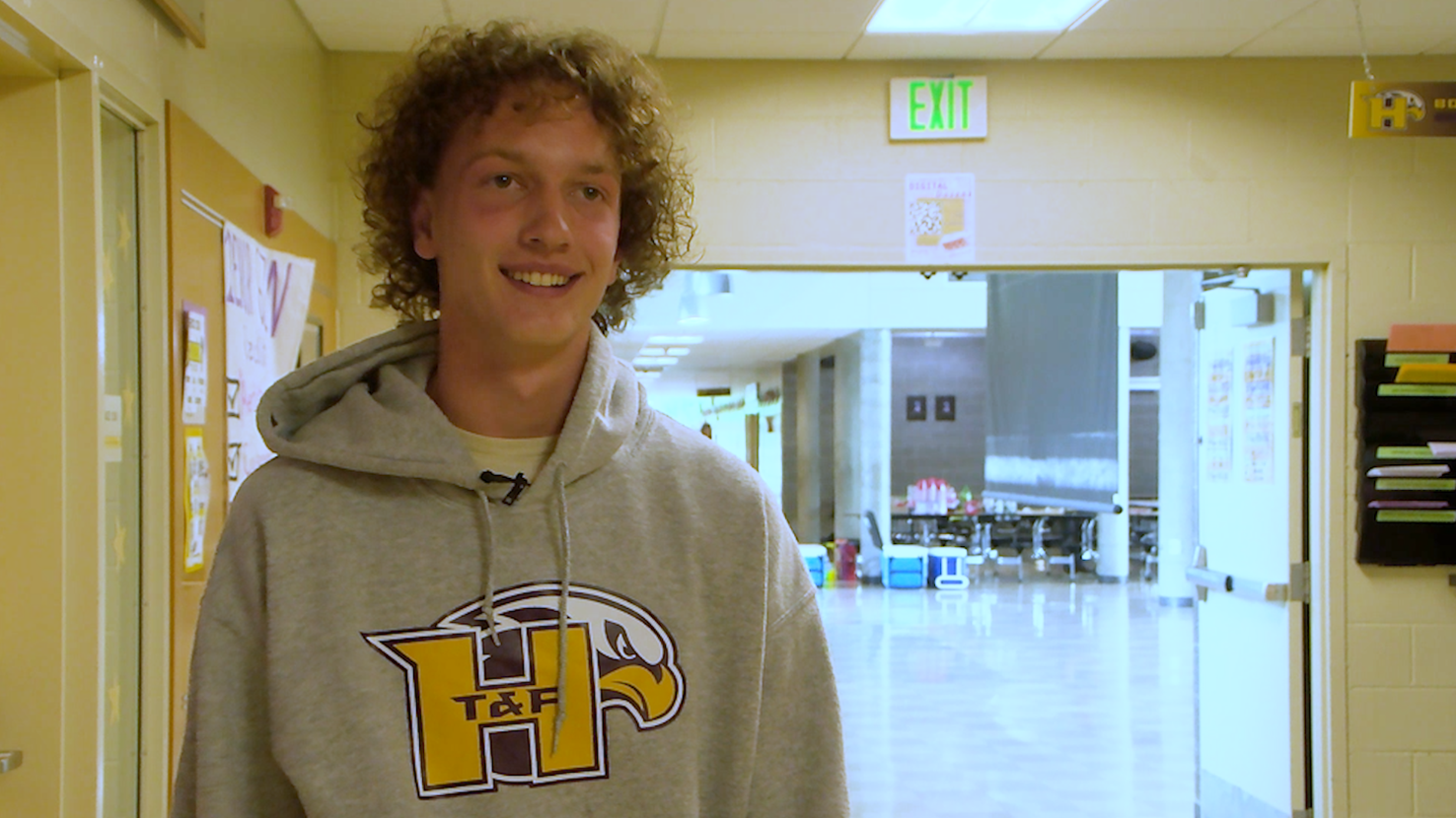 Hanford High sophomore sets Washington state pole vault record | Sports ...