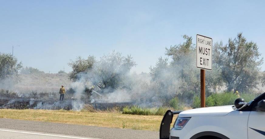 Fire crews battling wildfire on 240 in Kennewick | Local News ...