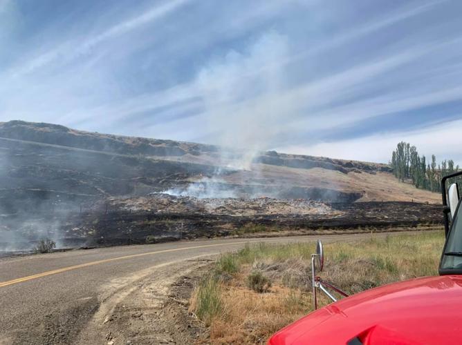 Wildfire scorches vegetation along Snake River near Levey Park | Local ...