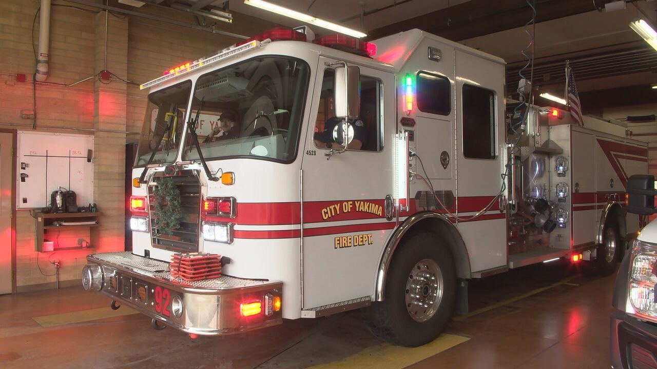 Yakima firefighters push back on city budget cuts that may close local ...