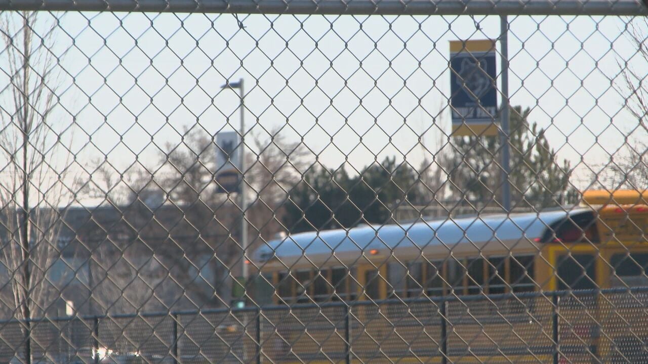 Wapato students earn state's only Ichishkíin seal of biliteracy through ...