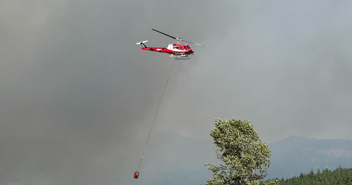 UPDATE: Officials confirm structures have burned in Red Bridge Fire ...