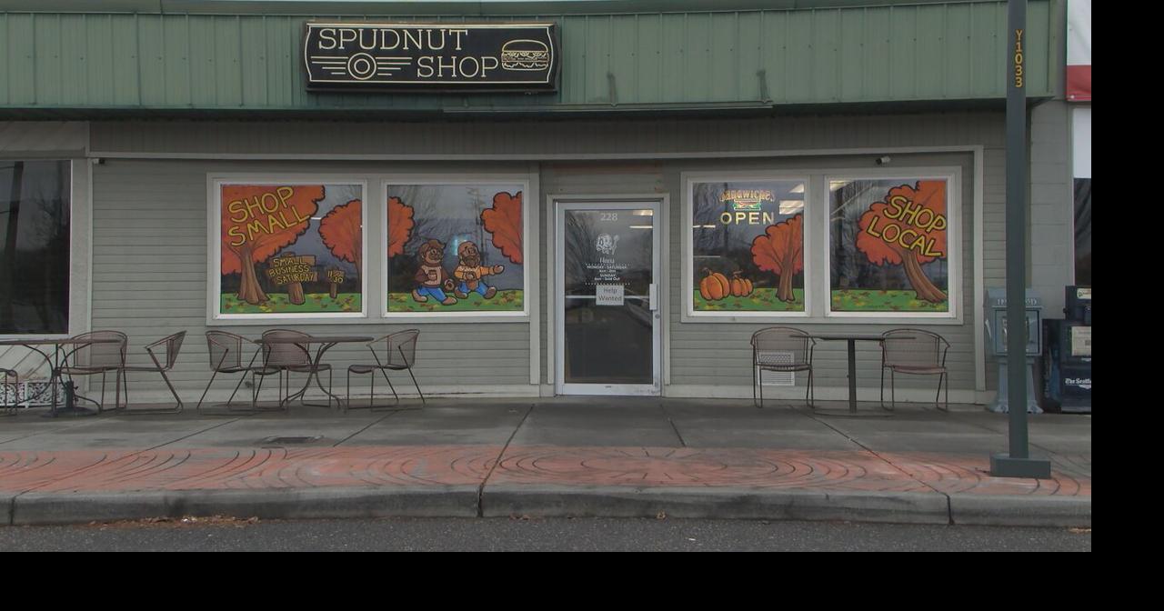 Richland Spudnut Shop gives back 100% of sales to staff on Small ...