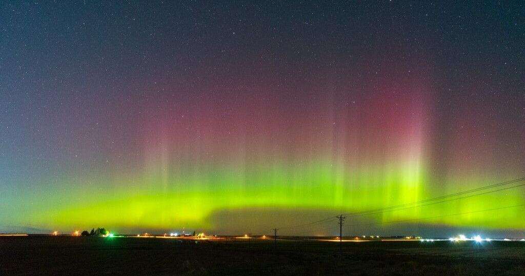 WATCH: Northern Lights span the horizon in Moses Lake | Local News ...