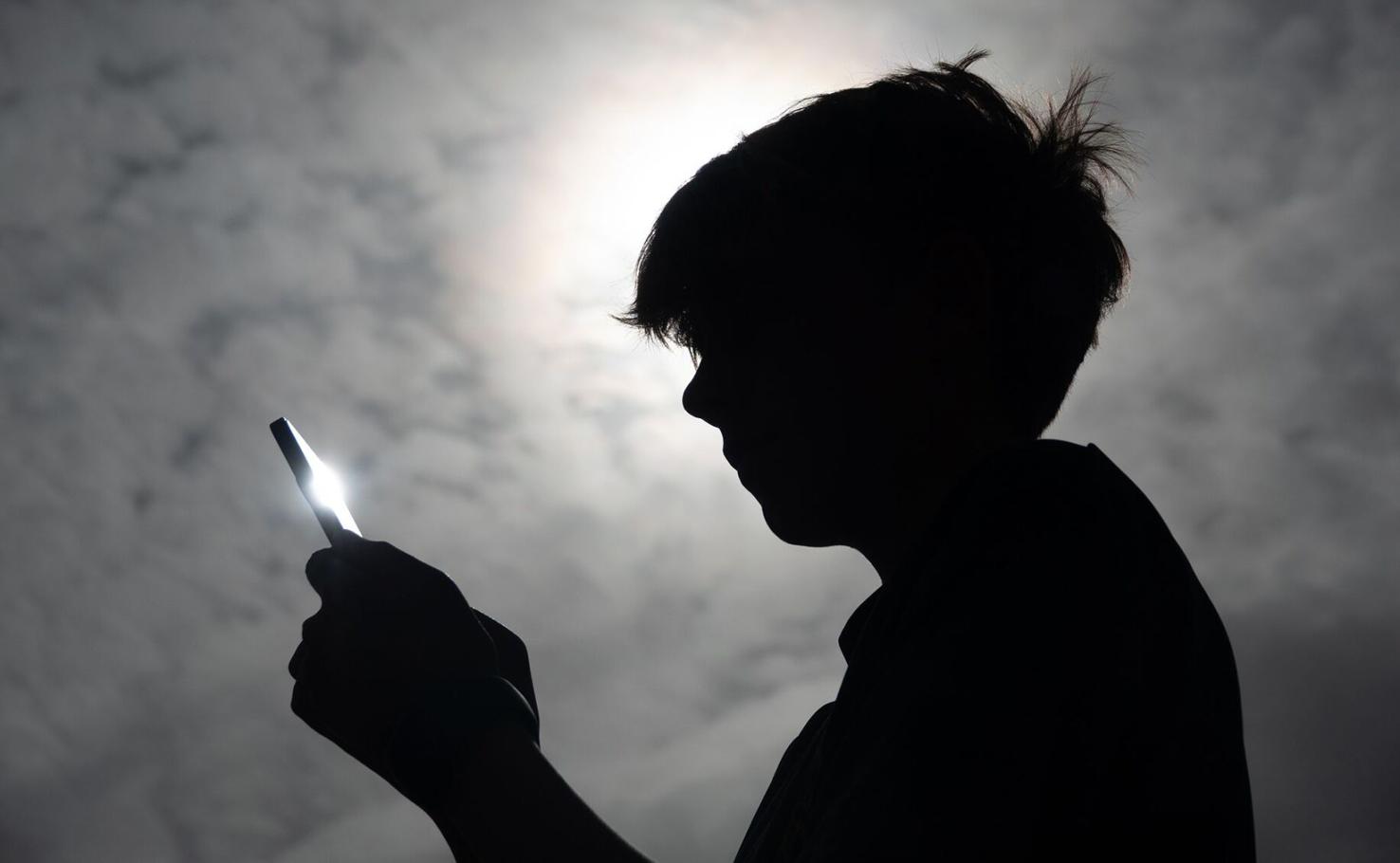 YouTube will let parents stop their teens from endlessly scrolling ...