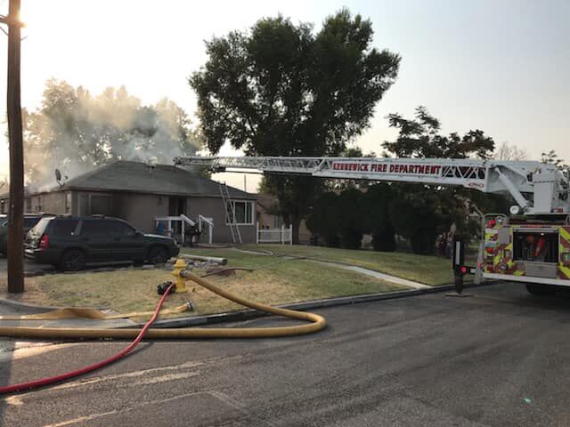Kennewick fire forces several people from their homes | Local News ...