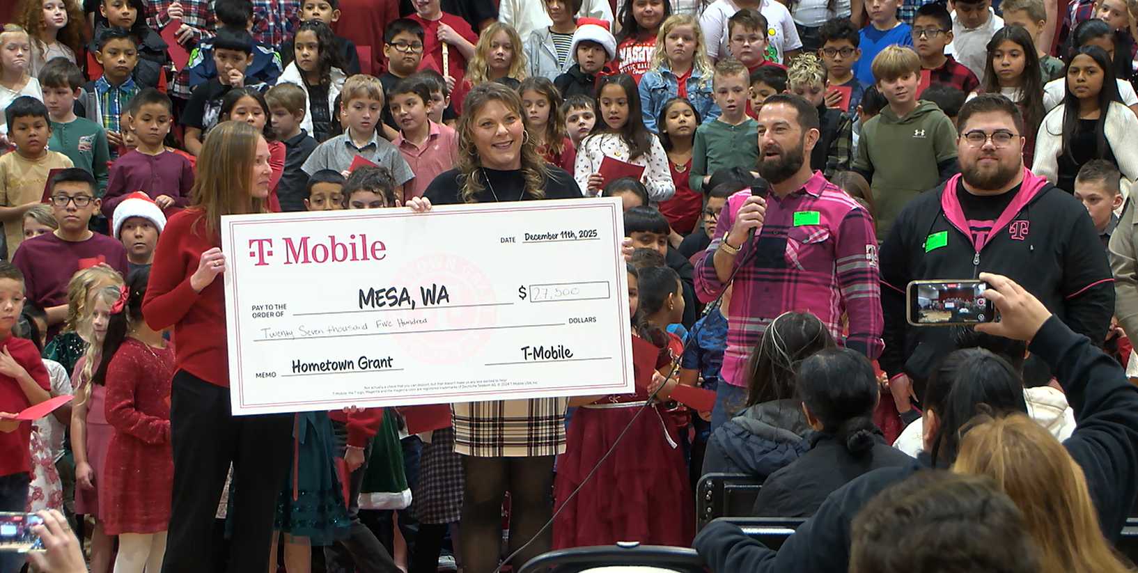 Mesa Elementary School wins $27,500 T-Mobile grant to build community ...
