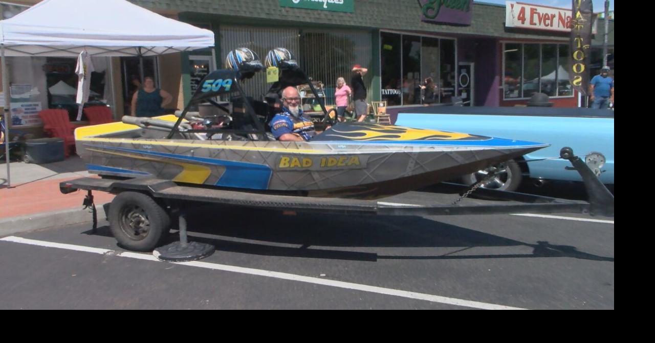 Only Boat at the Car Show: the journey to revive jet sprint boat racing ...