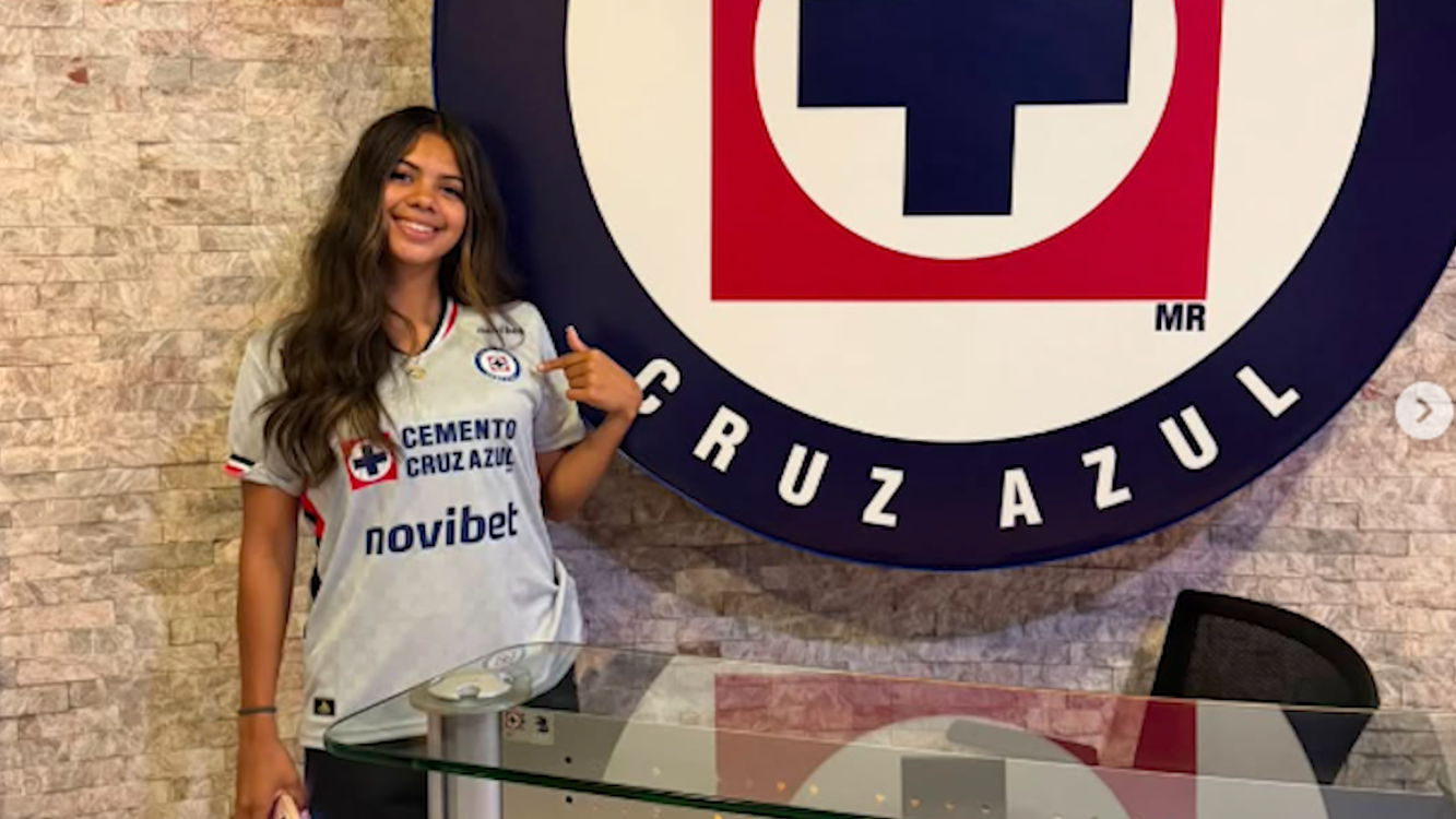 Pasco soccer player signs with Cruz Azul after graduating from Chiawana ...