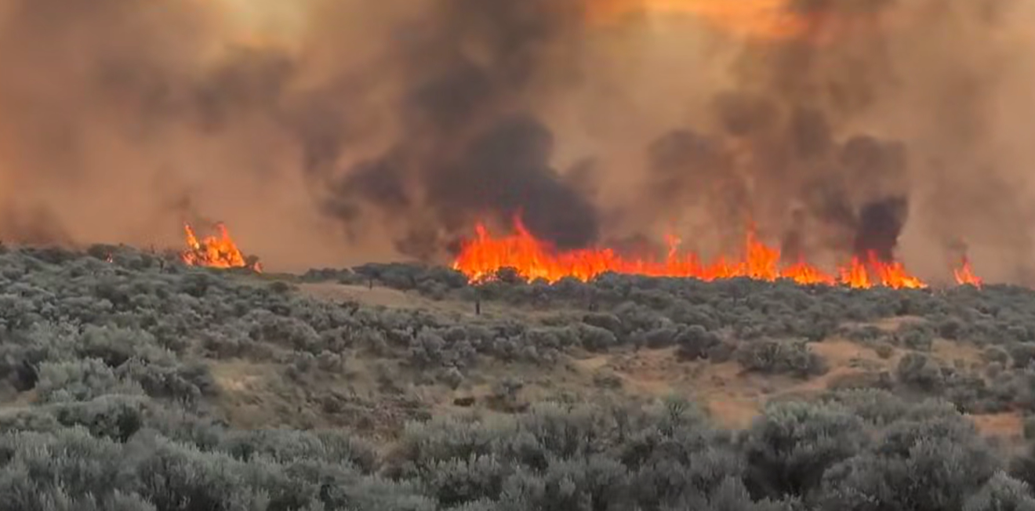 US-2 and SR-17 back open now that 500 acre Garred Road Fire is now in ...