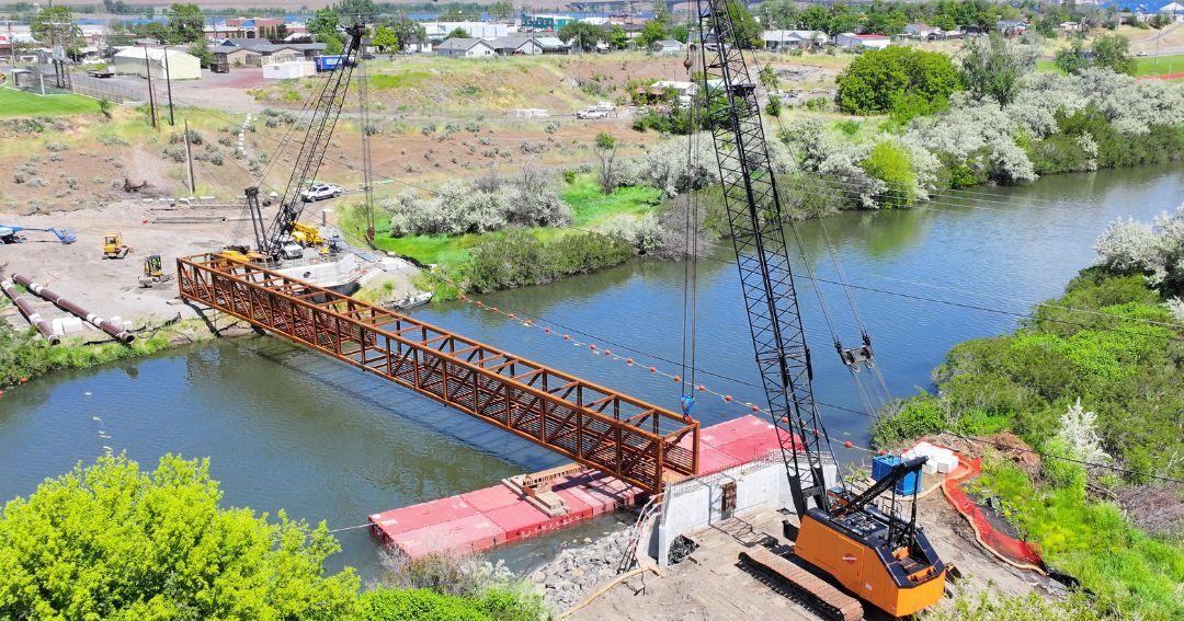 Umatilla's 'Pedestrian Bridge' construction nearing completion | News ...