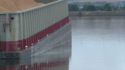 Port of Pasco barge terminal sees increase in summer traffic | News ...