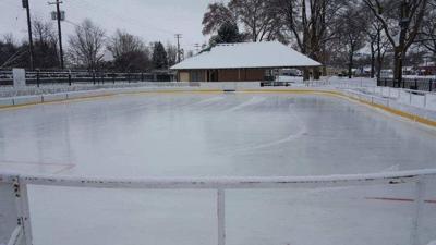 Holiday ice skating: Outdoor rinks open in Washington, Oregon ...