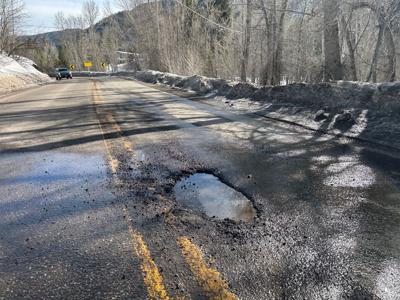 Potholes a’plenty in the upper valley | News | aspendailynews.com