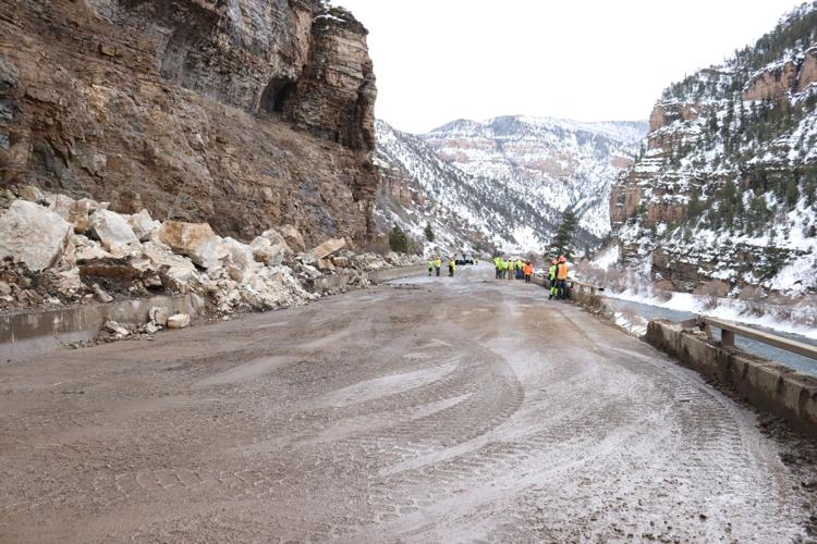 Crews reopen I-70 westbound through canyon after rockfall | News ...