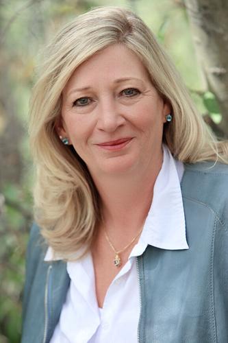 Tracy Sutton to take on Torre in Aspen mayoral race | | aspendailynews.com